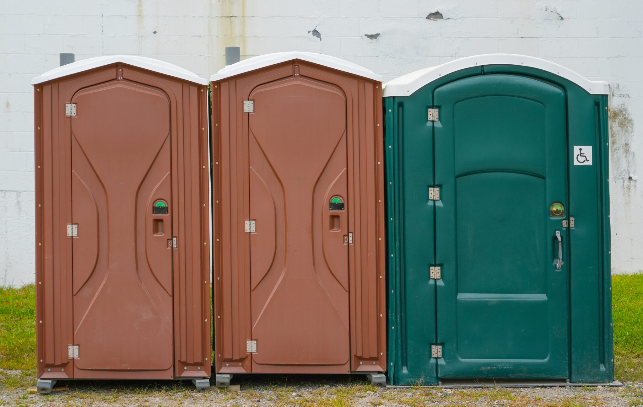 A Look at Different Porta Potty Dimensions